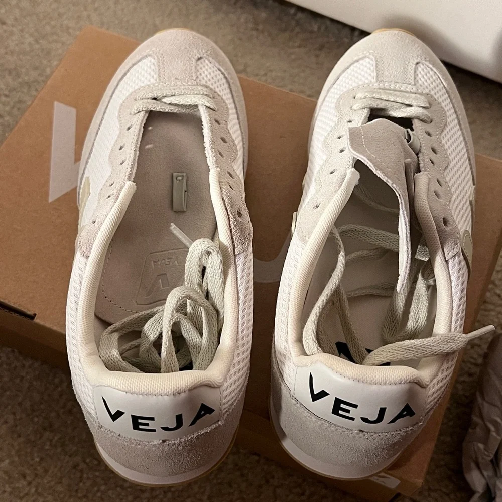 Veja | Shoes | New Veja Rio Branco Sneakers Size 6 | Poshmark